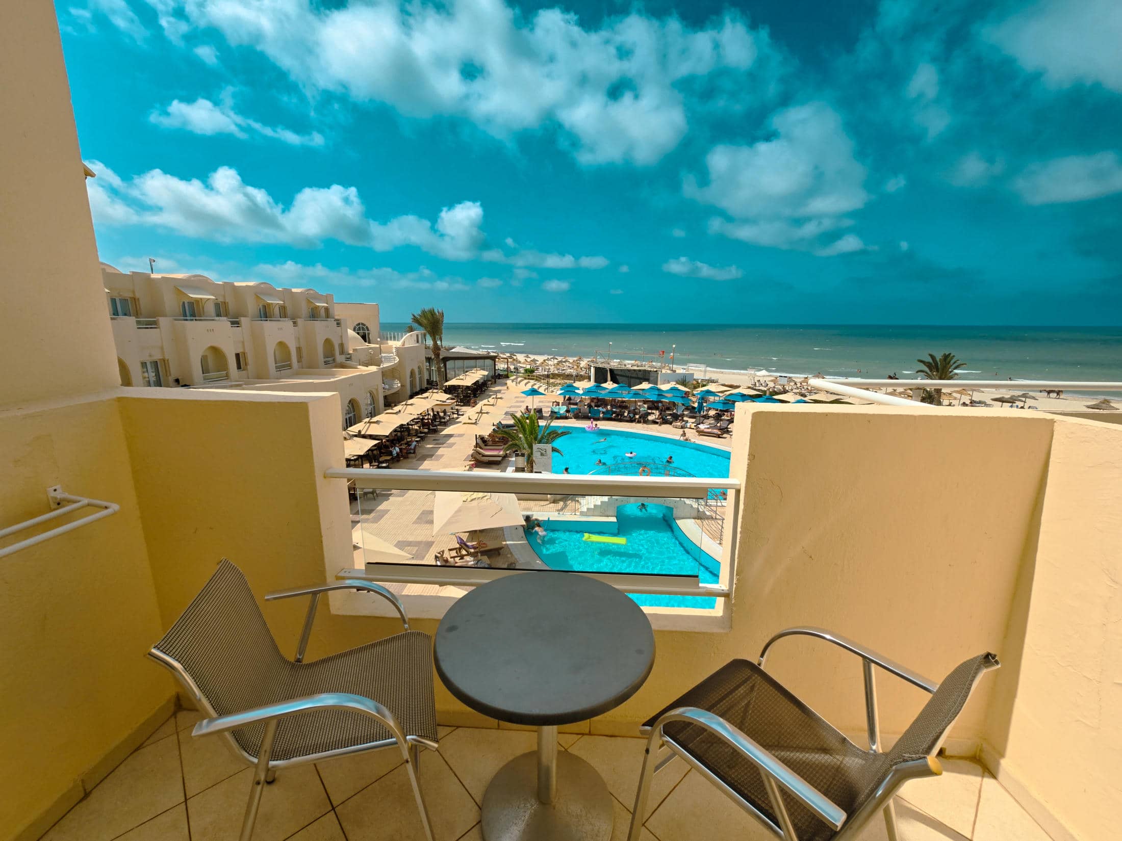 Chambre triple vue mer Djerba | Télémaque Beach & Spa